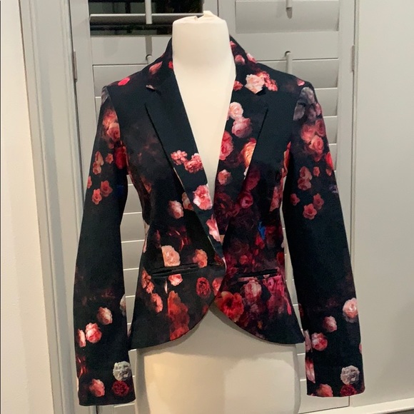 Yumi Kim | Jackets & Coats | Very Feminine Blazer | Poshmark